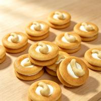China Premium Raw Cashew Mini Sandwich Cookies No Additive Snack Directly Eat for sale
