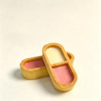 China Double Rich Flavor Strawberry Yogurt Cookies Slow Baked Amton Casual Snacks for sale