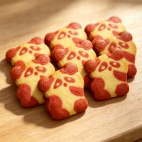 China Strawberry Flavored Chinese Panda Cookies Mellow Sweet Cookie Snack for sale