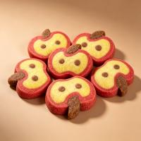 China Cute Apple-Shaped Cookies (Red Apple Flavor) Christmas Eve Gift Crispy Cartoon Cookie Snacks for sale