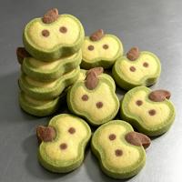 China Crisp Shortbread Biscuits Apple-Shaped Cookies Cute Snack Gift for sale