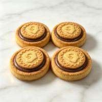 China Halal Certified Hazelnut Round Filled Pie Cookies Delicious Leisure Afternoon Treat for sale