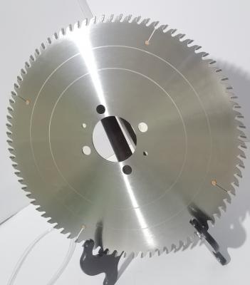China Precision Cutting Chrome Plated PCD Circular Saw Blades 0.071 Inches Kerf for sale
