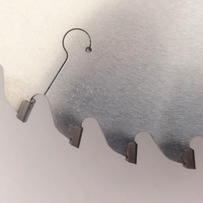 China Precise 75Cr1 Diamond Cutting Blade For Circular Saw 4.0mm Teeth Width for sale