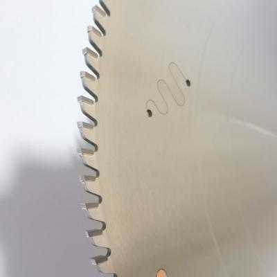 China 75Cr1 Diamond Tip Circular Saw Blade with 4.0mm Teeth Width for sale