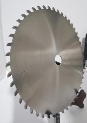 China Metal Fabrication Facilities Industrial Circular Saw Blades Universal For Smooth Cutting for sale