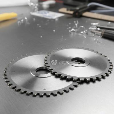 China Economical Industrial Circular Saw Blades with 0.125 Inches Kerf and 25.4 mm or 30 mm Bore for Universal Cutting Applications for sale