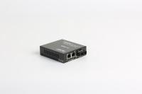 China 2 1000m Rj45 Ports 1 1000m Fx Port Gigabit Media Converter Black for sale