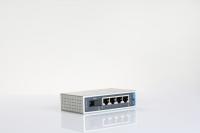China 1 1000M FX 4 10/100/1000M RJ45 5 Port Ethernet Switch , Din Rail Switch Mount for sale