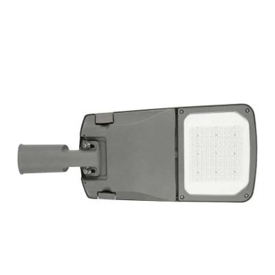 China Buckled Outdoor LED Street Light 120V 220V 30W 50W 60W 90W 120W 150W Lamp IP66 IK10 for sale