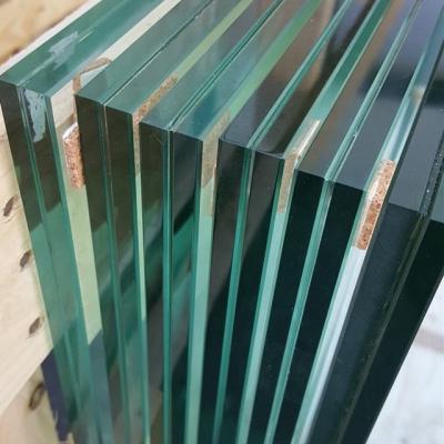 China 12mm Clear Toughened Low Iron Laminated Glass Polished V Edge for sale