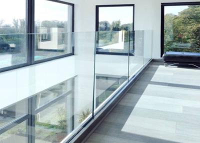 China Extra Clear Tempered Glass , Ultra White Tempered Glass Thickness 3mm~12mm for sale