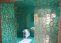 China Personalized Digital Printing On Glass , Never Fade Walk In Shower Glass for sale