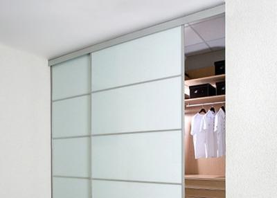 China Customized Size Lacobel Painted Glass Surface Smooth Environmentally Friendly for sale