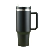 China 304 Stainless Steel Vacuum Insulated Sports Water Bottle 900ml 30oz Leak Proof for sale