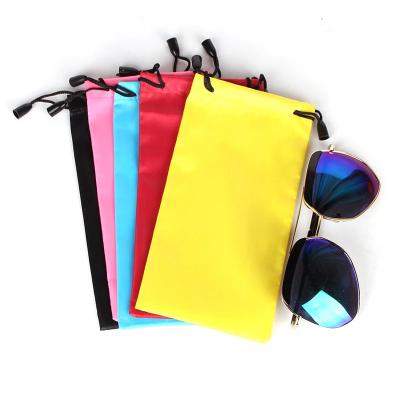 China Custom Microfiber Drawstring Sunglasses Pouch 9x18cm Soft Dust Bag with Logo for sale