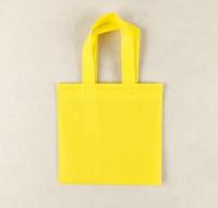 China Custom Non Woven Gift Bags 20x20cm Reusable Tote Bags with Handles Rainbow Colors for Party Wedding for sale