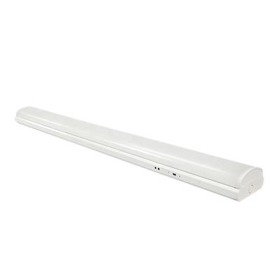 China ETL DLC Premium LED Wraparound Light Fixture 2ft 4ft 8ft 130lm/W 120-277V for sale
