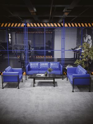 China Industrial Pipe Iron Card Seat Dining Set 4-Piece for Hotel Restaurant Bar Customizable Colors for sale