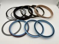 China Komatsu 707-99-69670 Arm Cylinder Seal Kit - Temperature Range -30°C to 130°C for PC200 PC300 PC400 Excavators for sale