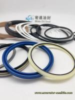 China Komatsu PC650LC-8E Excavator Seal Kit 707-99-46030 High Temperature Resistant NBR FKM for sale