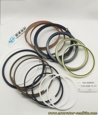 China Genuine VOE 14698261 EC750D Bucket Cylinder Seal Kit Heavy Duty Replacement 14698261 for sale