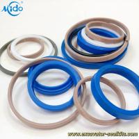 China 215-2023 Hydraulic Cylinder Seal Kit for CAT Steering Cylinder Repair 7-Piece Set for sale