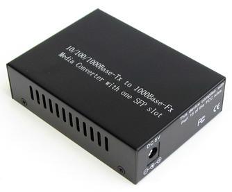 China Plug And Play Fiber Optic Instrument 1000 Base Ethernet To Fiber Media Converters for sale