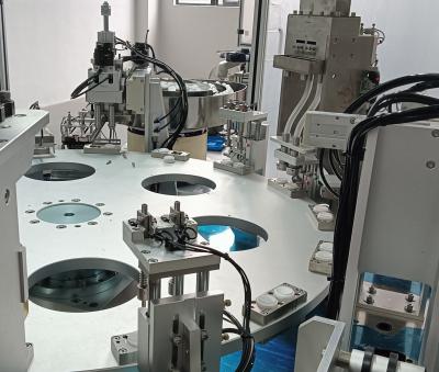 China Automatic Desiccant cap with Daily Necessities Assembly Machine for sale