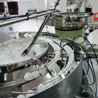China Mechanical Single Pull Ring Cap Assembly Machine High Flexibility for sale
