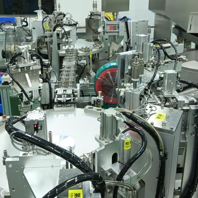 China Automated Iodophor Cap Assembly Machine Capacity Configuration Configured According To Customer Requirements for sale