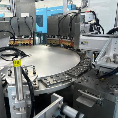China Stainless Steel  Moisture-proof Cap Automatic Filling Machine PLC Controlled for sale