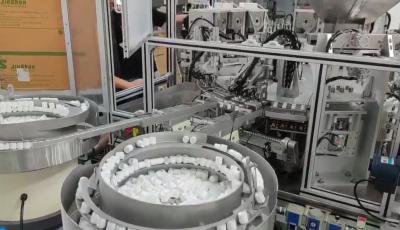China Desiccant Caps Silica Gel Desiccant Caps Safety Caps And CRC Caps With Daily Necessities Assembly Machine for sale