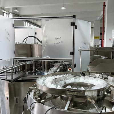 China Mechanical Double Folding Cover Assembly Machine With High Capacity Servo Motor for sale