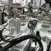 China Customised Indexed Motion Heli Cap Assembly Machine With Easy To Use Touch Screen Operation for sale