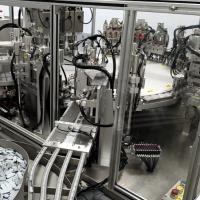 China PLC Automatic Euro Cap Assembly Machine With Touch Screen for sale