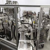 China Euro Cap Assembly Machine for IV Bags - ISO/GMP Compliant for sale