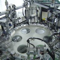 China Euro Cap Assembly Machine 4000-12000 Caps/Hour 220V/50Hz for sale