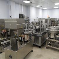 China Euro Cap Assembly Machine with 220V/50Hz Power 99% Qualified Rate and 95% Operation Rate for Infusion Caps for sale