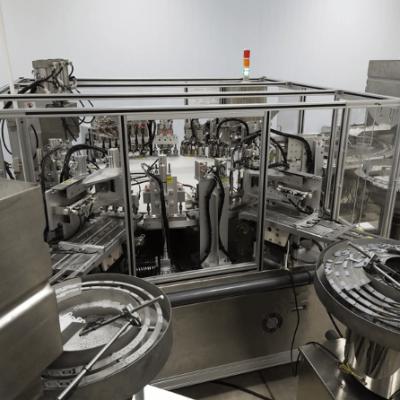 China Automatic Euro Cap Assembly Machine with 0.6 MPa Air Pressure and 4500-12000 per/hour Capacity for 99% Qualified Rate for sale