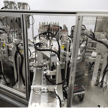China Euro Cap Assembly Machine with 99% Qualified Rate, 4500-12000 per/hour Capacity, and Servo Motor Drive for Automatic Cap Assembly for sale
