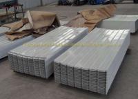 China Long Span Color Coated Metal Corrugated Roofing Sheets / PPGI Roof Steel Panels for sale
