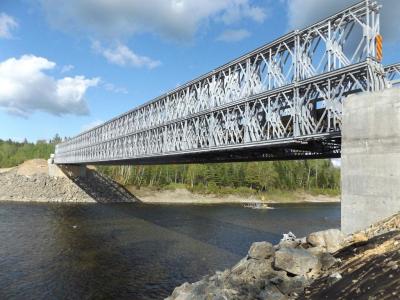 China Professional Military Standard Compact 200 Bridge Pedestrian for sale