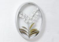 China Modern Home Oval Frame Iron Silver Flower Wall Decor for sale