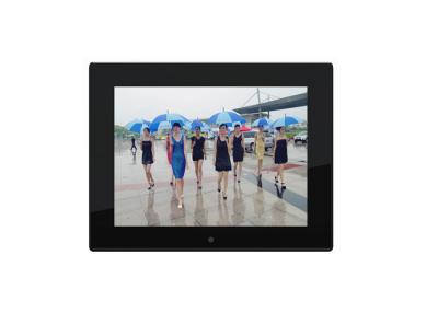 China LCD Display 12.1 Inch Digital Photo Frame with Free Cloud Sharing App and Wood Frame for sale