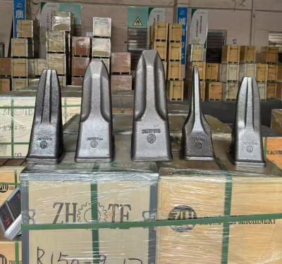China 100 percent PC200TL PC200TH Excavator Parts Flat Sharp Bucket Tooth Bucket Teeth 2057019570TL 2057019570TH Komatsu for sale