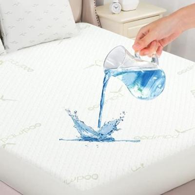 China POE Mattress 2/3/5/10cm Height Good Motion Isolation No Off-Gassing for sale
