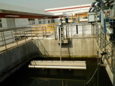 China Stainless Steel Wastewater Treatment Decanter Sludge Dewatering High Flexibility Eco Friendly for sale