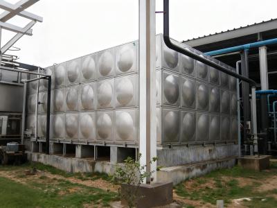 China Square Stainless Steel Water Tank SS304  SS316L Metal Water Storage Tanks for sale