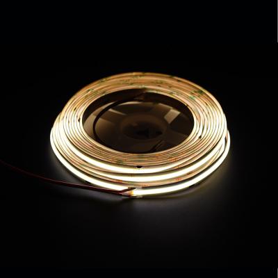 China 5m Pink Flexible LED Strip with 528 Chips 8mm Width and Tunable Intensity for sale